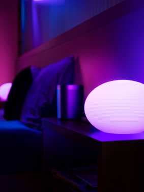 Sync lights with TV | Philips Hue UK