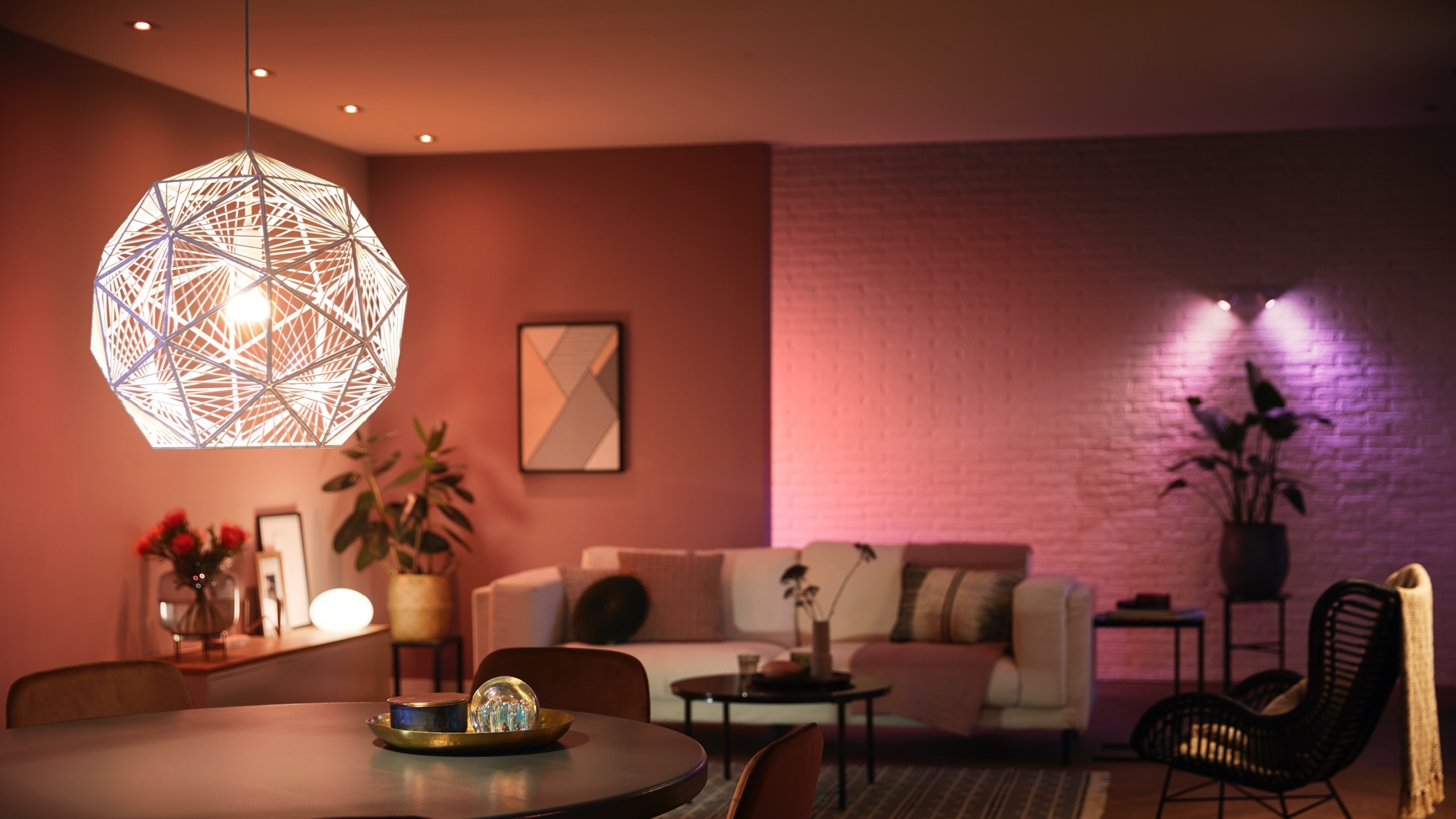 Modern smart LED Bulbs | Philips Hue UK