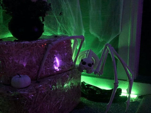 So smart, it’s spooky! Halloween smart lights | Philips Hue UK