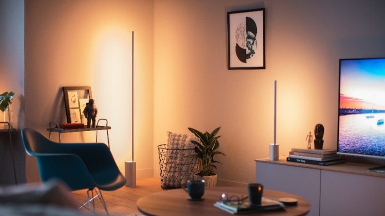 6 small living room lighting ideas | Philips Hue