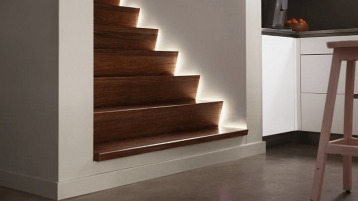 Stair lighting ideas | Philips Hue
