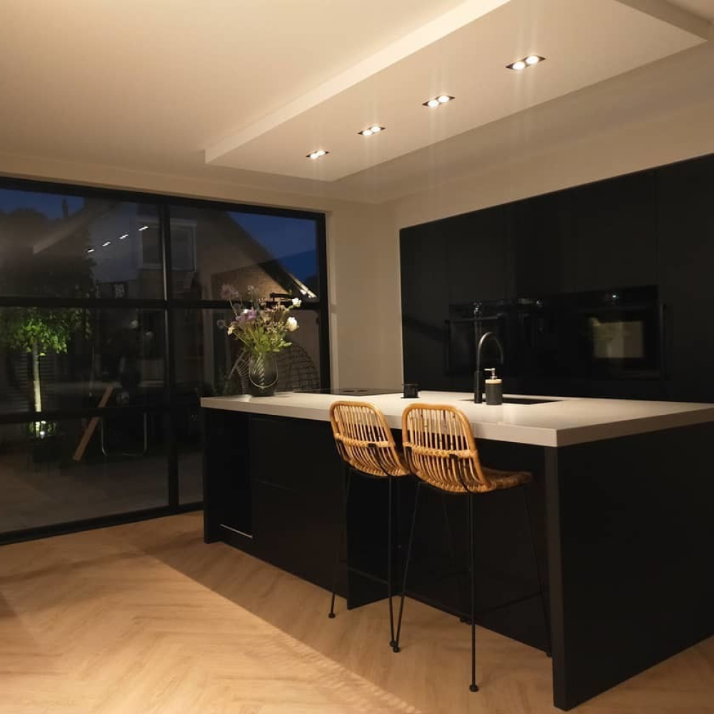 Redecorate your kitchen with smart lighting | Philips Hue US