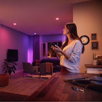 Smart LED recessed lighting | Philips Hue