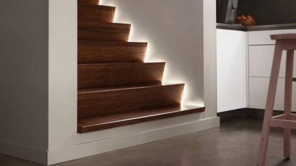 Ideas para iluminar escaleras | Philips Hue ES